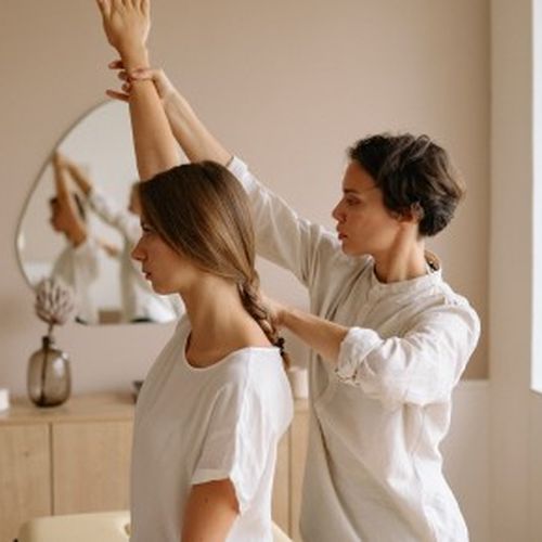 Rolfing Therapy in Australia: benefits, process & cost ...